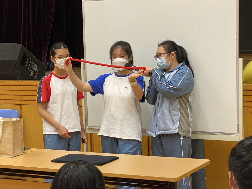 LEWOWA2122-04 STEM Magic Performance - SPKC