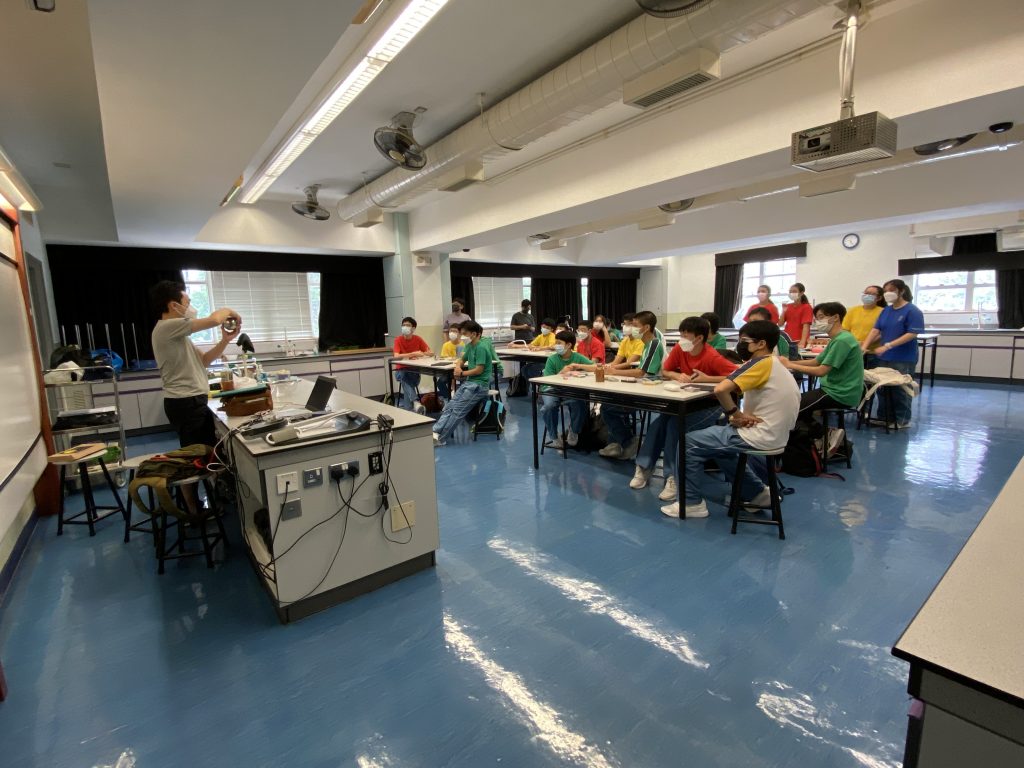 LEWOWA2122-04 STEM Magic Performance - SPKC