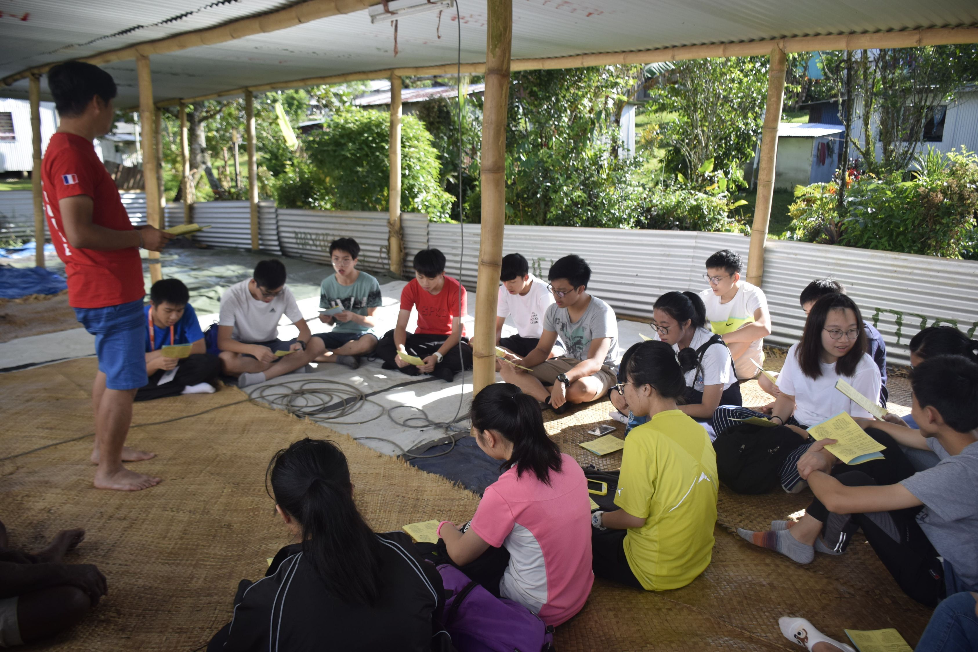 Fiji Life - Community Service Trip in Village - SPKC